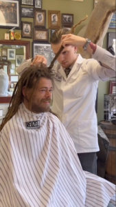 He Got a Complete Makeover After 23 Years of Dreads and You Won’t ...